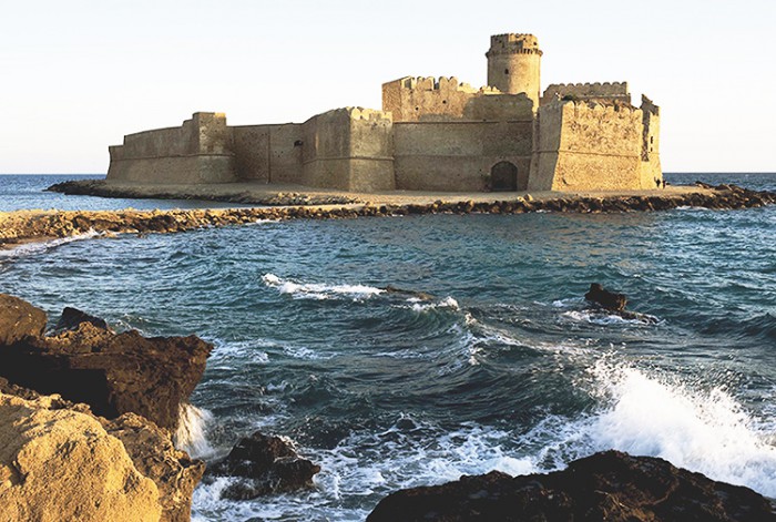 Isola di Capo Rizzuto (KR) - Faro di Capo Rizzuto - ICE - Italian Trade ...